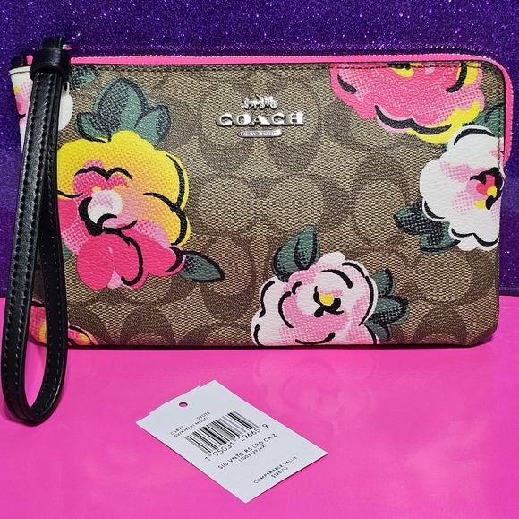 Coach | Accessories | Coach Large Coach Corner Zip Signature Vintage ...